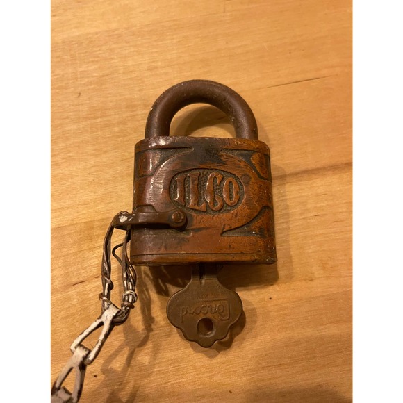 Ilco | Other | Vintage Ilco Heavy Solid Brass Padlock With 3 Keys Works ...